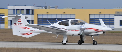 Diamond Aircraft présente son nouveau bimoteur DA52 - Aerobuzz