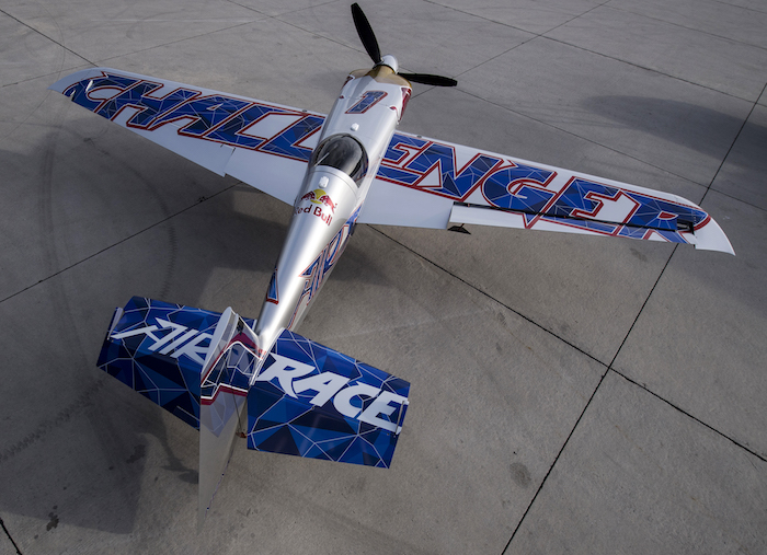 Les Challengers Red Bull Air Race passent sur Edge 540V2 - Aerobuzz