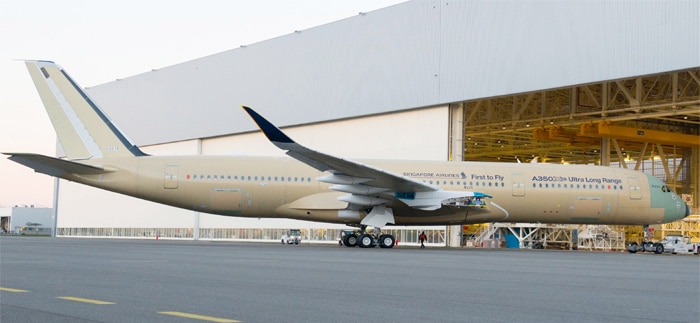 Roll-out du premier A350 XWB Ultra Long Range - Aerobuzz