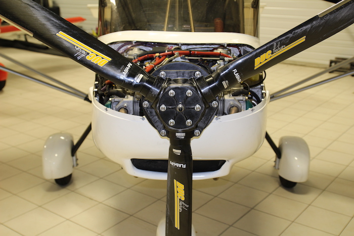 Duc propose une hélice à pas variable hydraulique - Aerobuzz