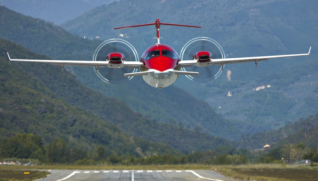 Cinq repreneurs potentiels pour Piaggio Aerospace - Aerobuzz