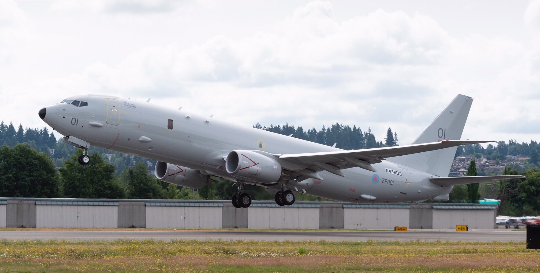 La RAF reçoit son premier P-8 Poseidon - Spécial Défense