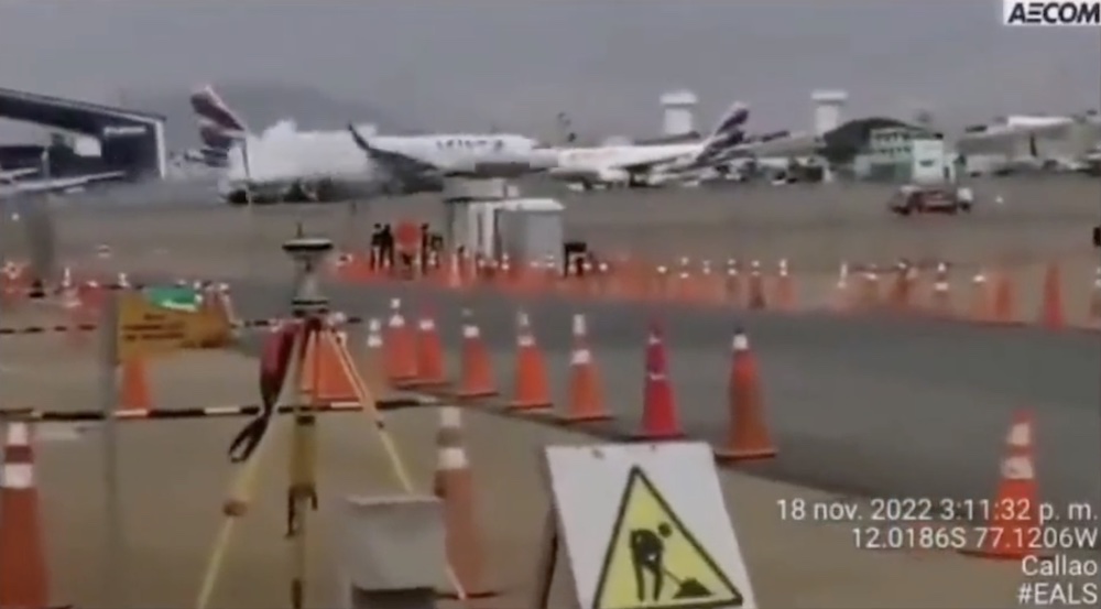 Collision à Lima entre un A320 au décollage et un camion pompier ...