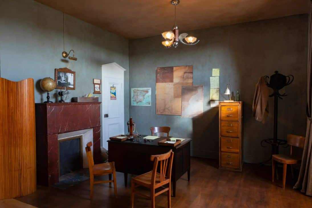 Le bureau de Didier Daurat reconstitué à L'Envol des Pionniers ...