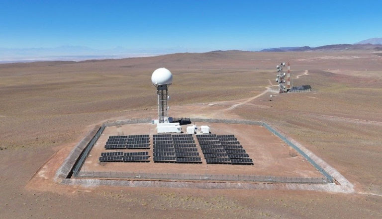 Une station radar solaire dans le désert d’Atacama - Aerobuzz : Aerobuzz