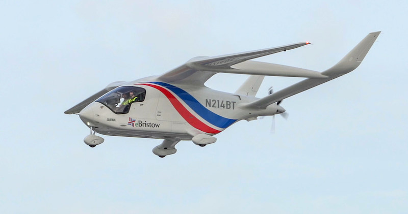 Bristow Norway prend en main l’avion électrique Alia CX300 de Beta ...