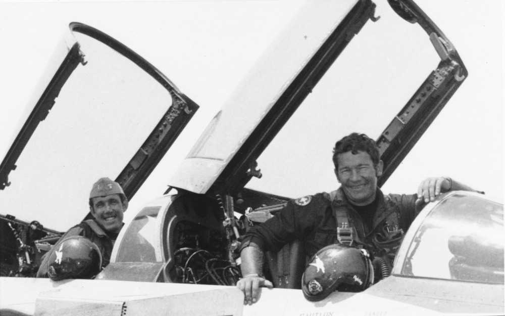 Randy "Duke" Cunningham (1941-2025) le héros déchu - Aerobuzz : Aerobuzz