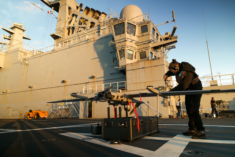 Premiers essais à la mer avec la Marine Nationale pour le drone AR3 EVO ...
